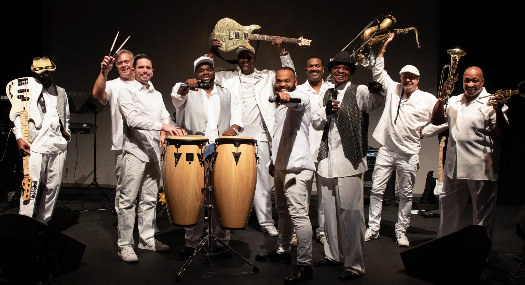 Let’s Groove Tonight – Strand Site